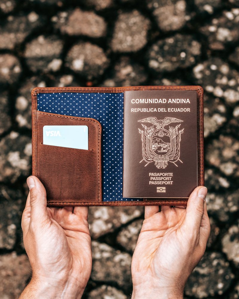 Comprar Porta Pasaporte En Cuero Ecuador | Haku Handmade